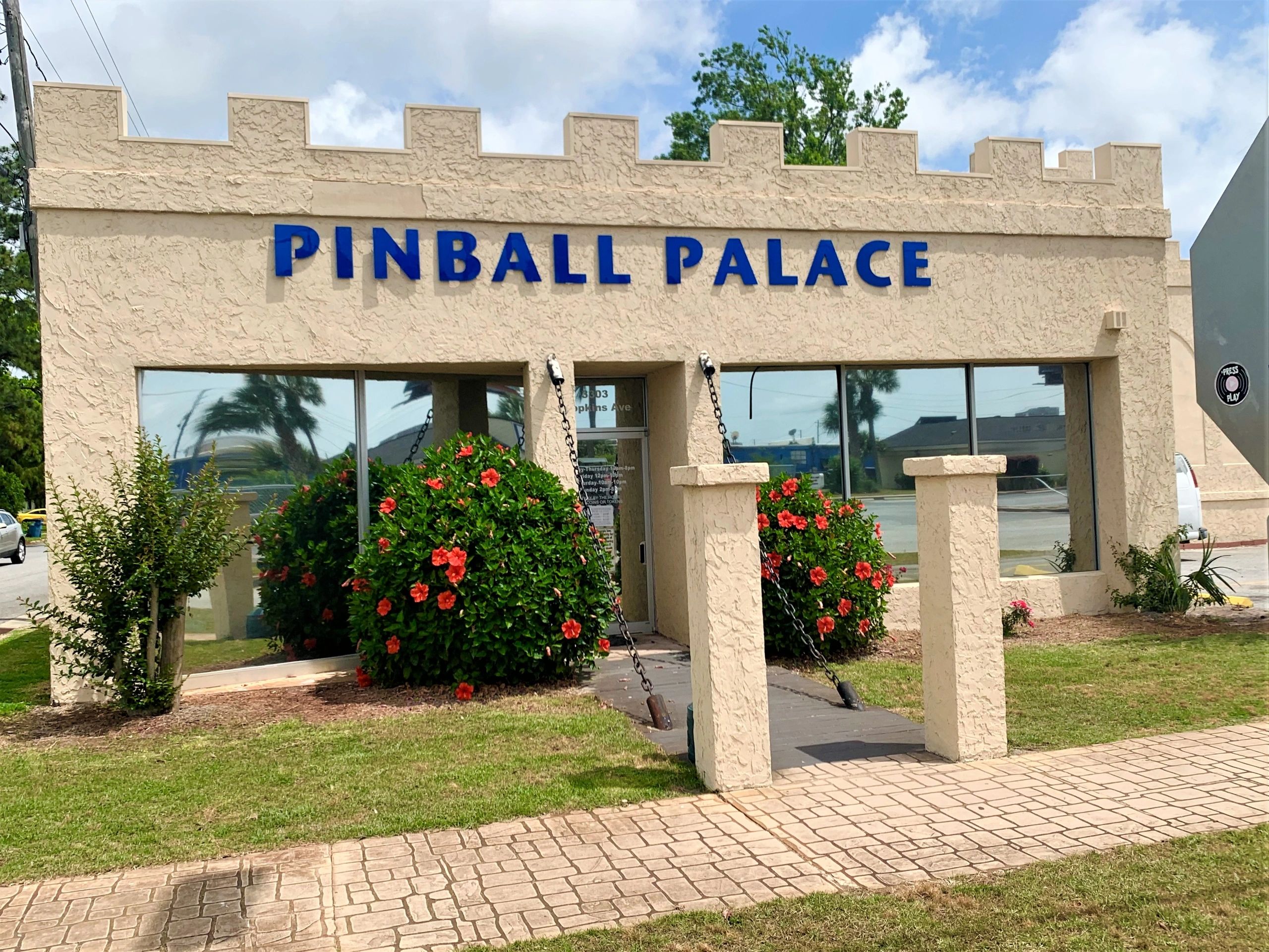 HOME [thepinballpalace.com]